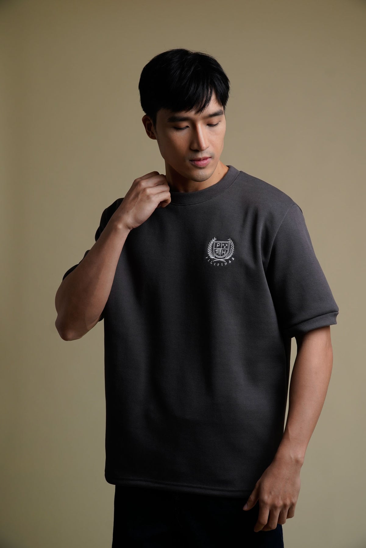 Athleisure Knitted T-shirt in Gray – Kultura Filipino | Support Local