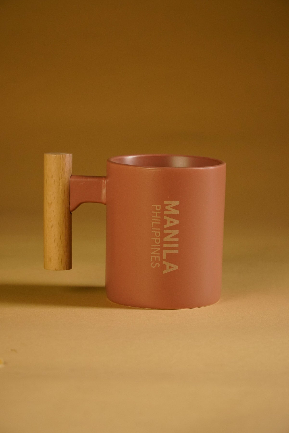 Manila Philippine Ceramic Mug with Wood Handle – Kultura Filipino ...