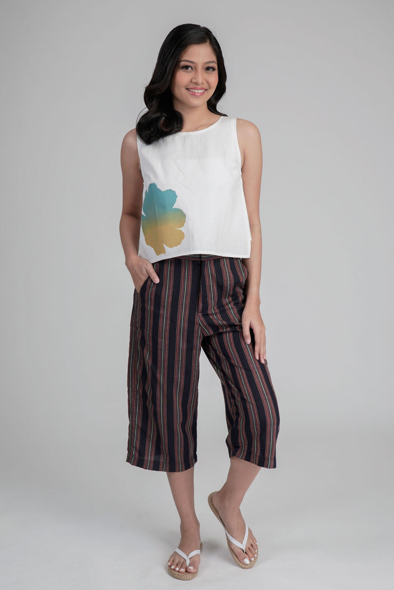 Women's Wide Leg Capri Pants with Kantarines Stripes in Black | Kultura ...