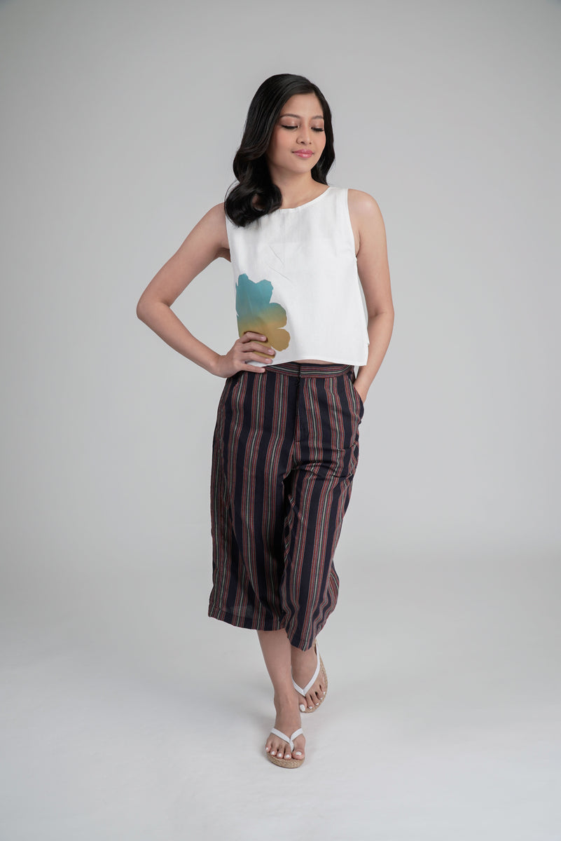 Women's Wide Leg Capri Pants with Kantarines Stripes in Black | Kultura ...